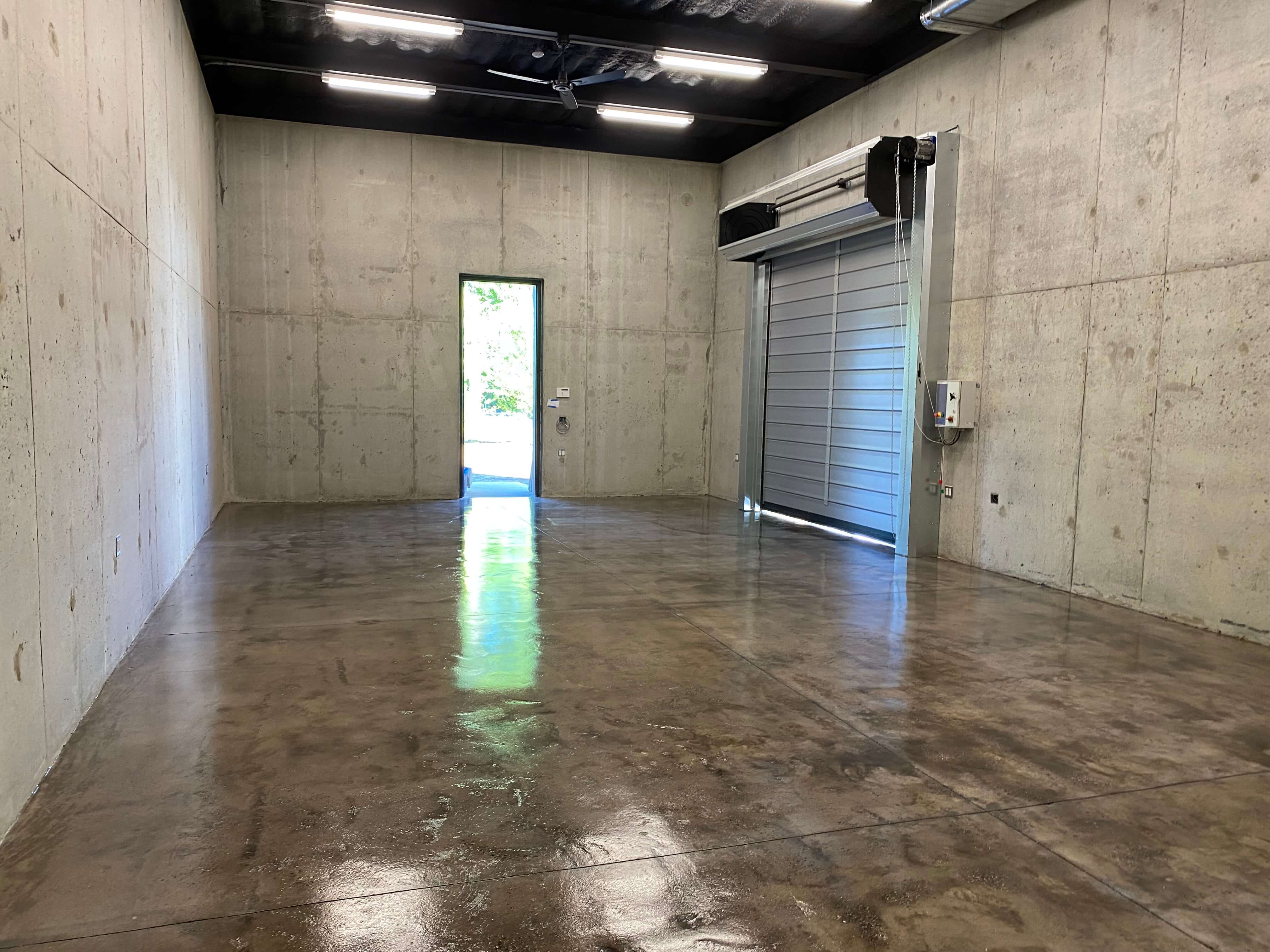 Acid Stain Concrete Floors with Epoxy Coating - Oldstonerestoration